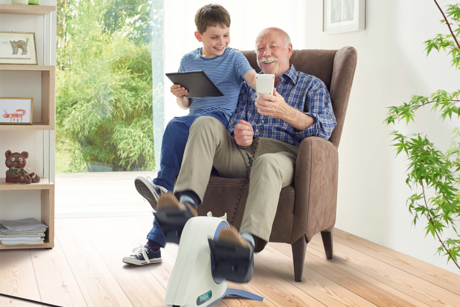 mobi | Portable Stationary Cycling Trainer | THERA-Trainer