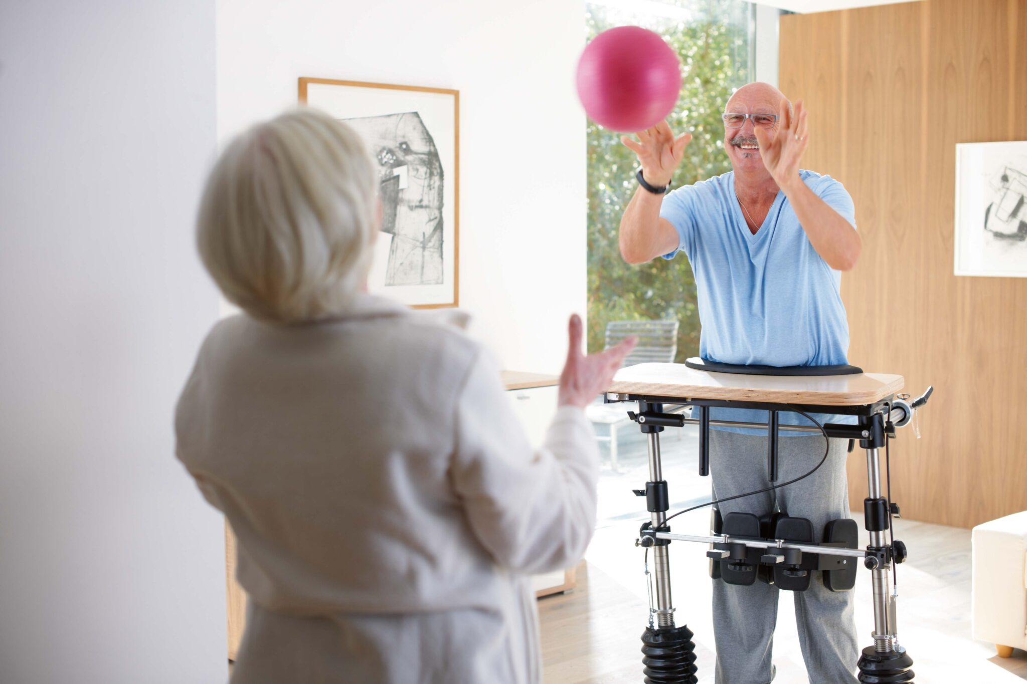 Patients - Neurological & Geriatric Disease | THERA-Trainer