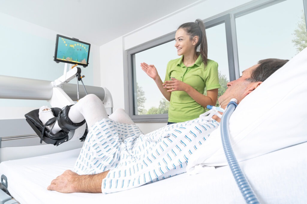 Ein großer Schritt: Frührehabilitation mit dem THERA-Trainer bemo